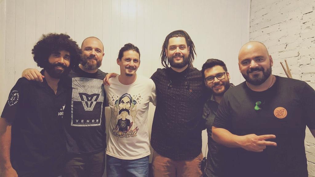 Com mais de 10 anos de carreira, cantor e compositor Franco é destaque ...